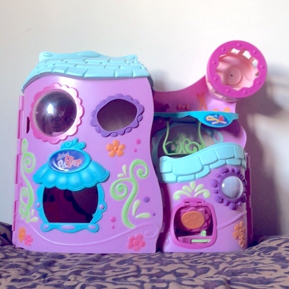 Littlest Pet Shop | Toys | Littlest Pet Shop Tail Waggin Fitness Club ...
